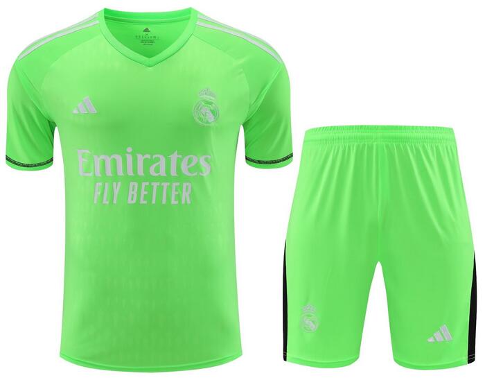 Real Madrid 2023/24 Goalkeeper Green Soccer Kits (Shirt+Shorts ...